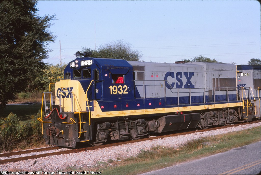 CSX 1932